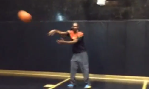 Snoop Dogg, Steve Nash Play Pick-Up Basketball Together (Video ...