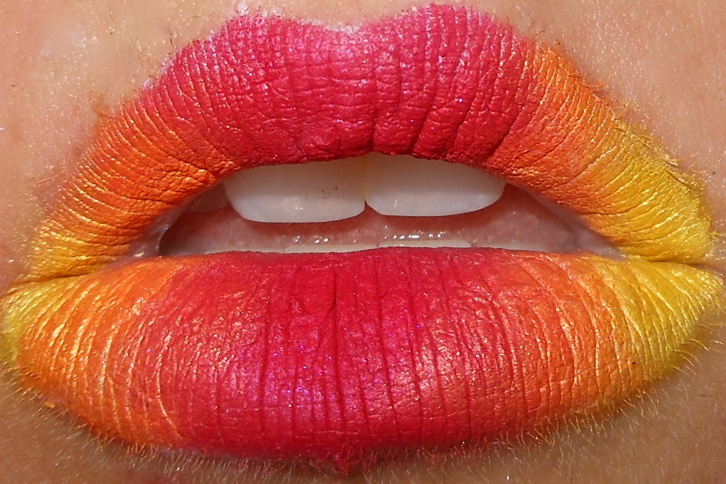 Marissa's Makeup World : Sunset-inspired lips