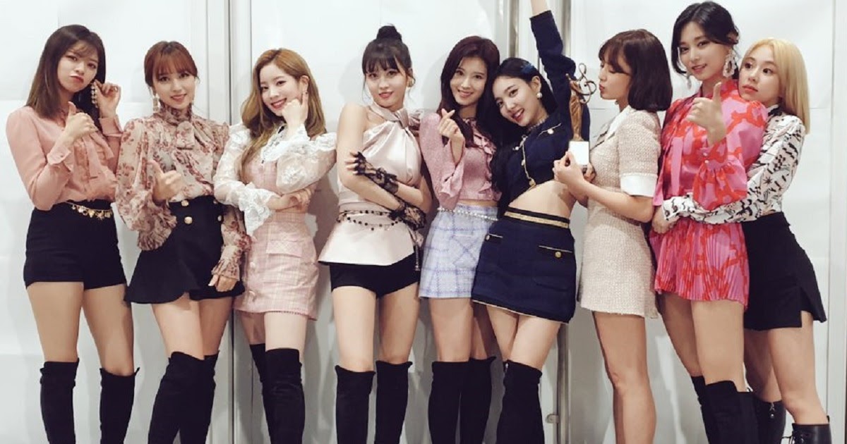 Se reporta que TWICE se prepara para su regreso en Abril y ya han ...