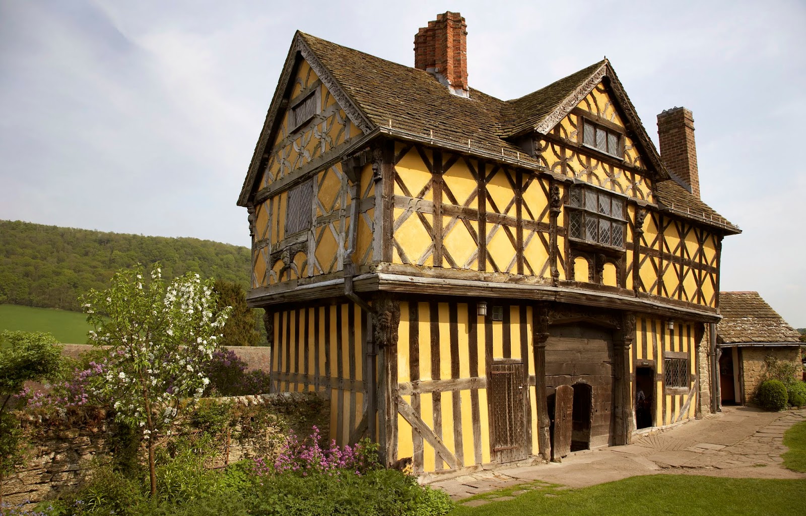 Landed families of Britain and Ireland: (342) Baldwyn of Elsich Manor ...