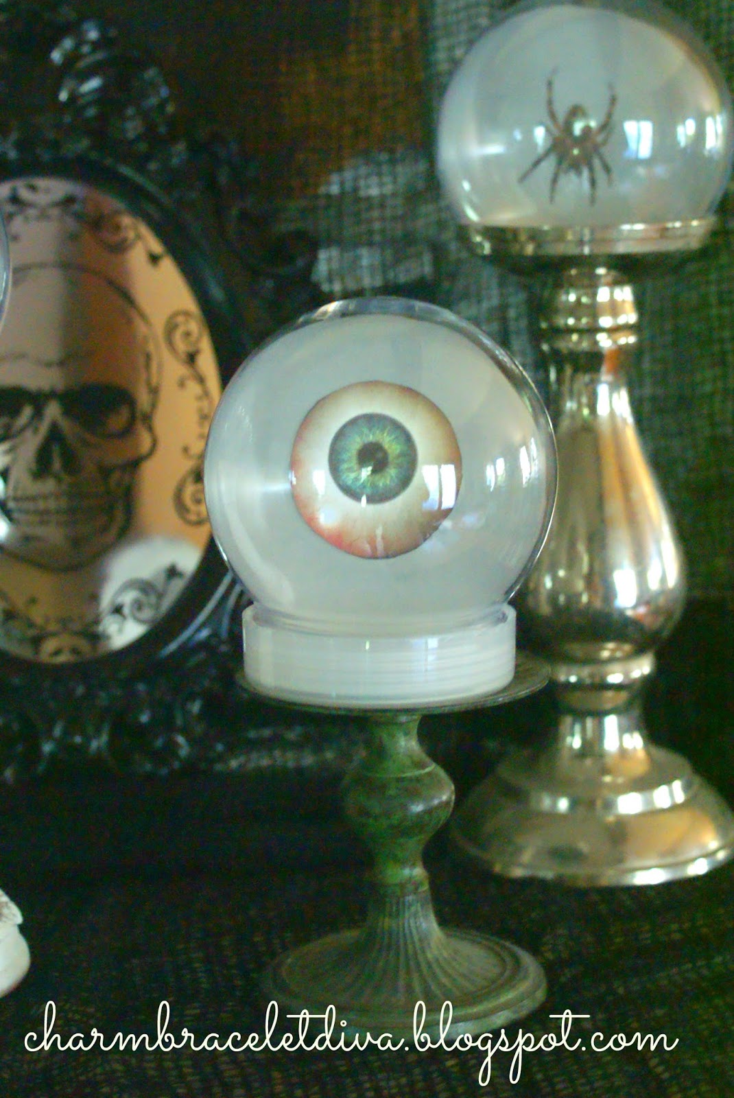Our Hopeful Home: DIY Eerie Halloween Orbs