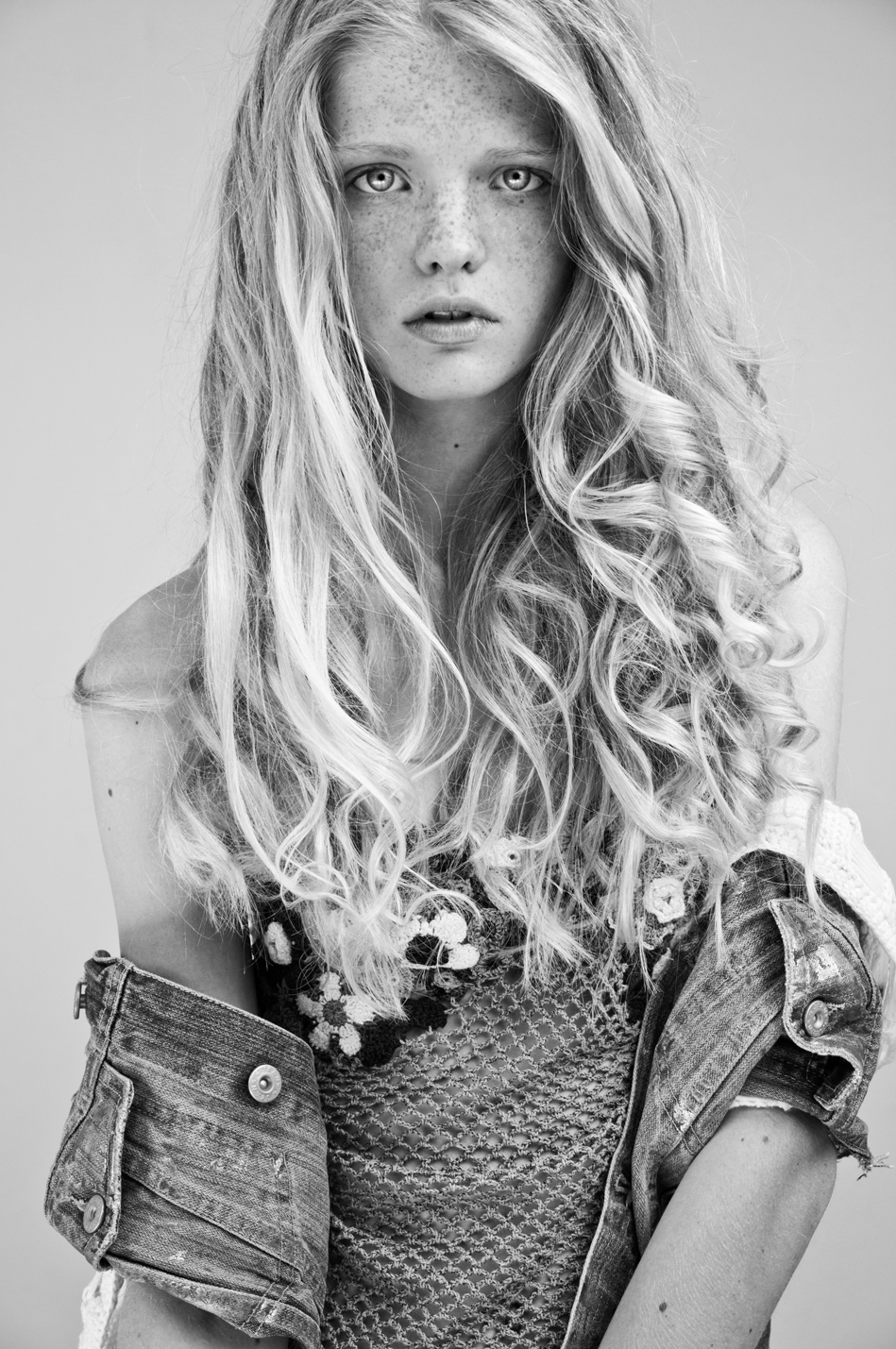 Annemarie Kuus : Photos | About A Girl...