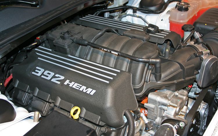 Face-Auto: 2011 Dodge Challenger STR8 392 Inaugural Edition