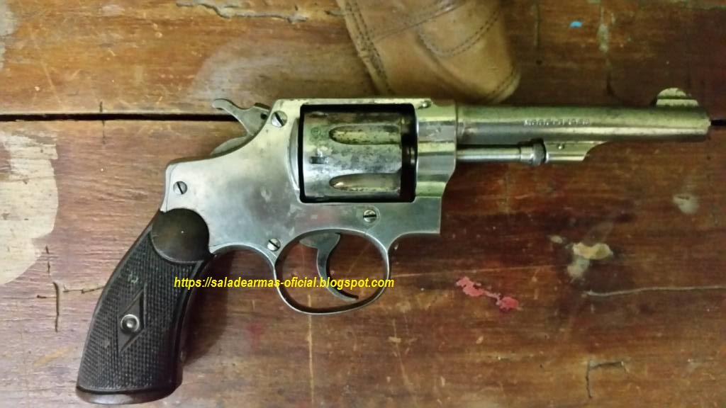 Revolveres Tanque - Sala de Armas