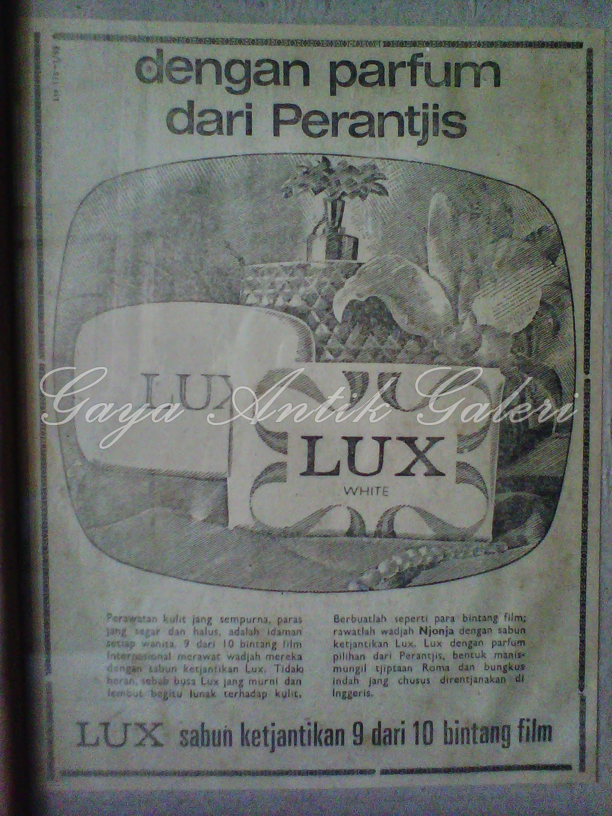 Gaya Antik Galeri : Poster Iklan Jadul 'Sabun Lux' (TERJUAL/SOLD OUT)