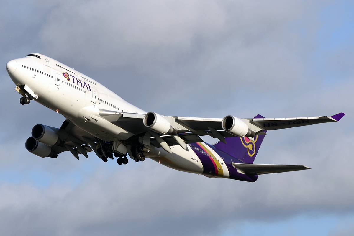 B747 SPOT: THAI AIRWAYS B747-400 pris à l'Aéroport de London-Heathrow ...