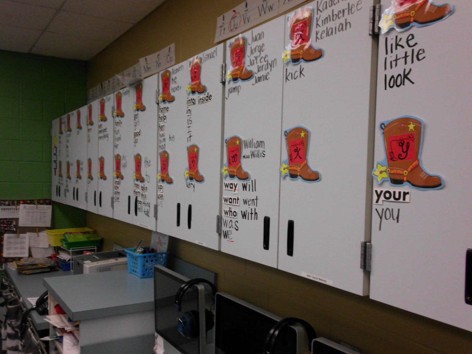 The Go To Teacher: Word Wall update