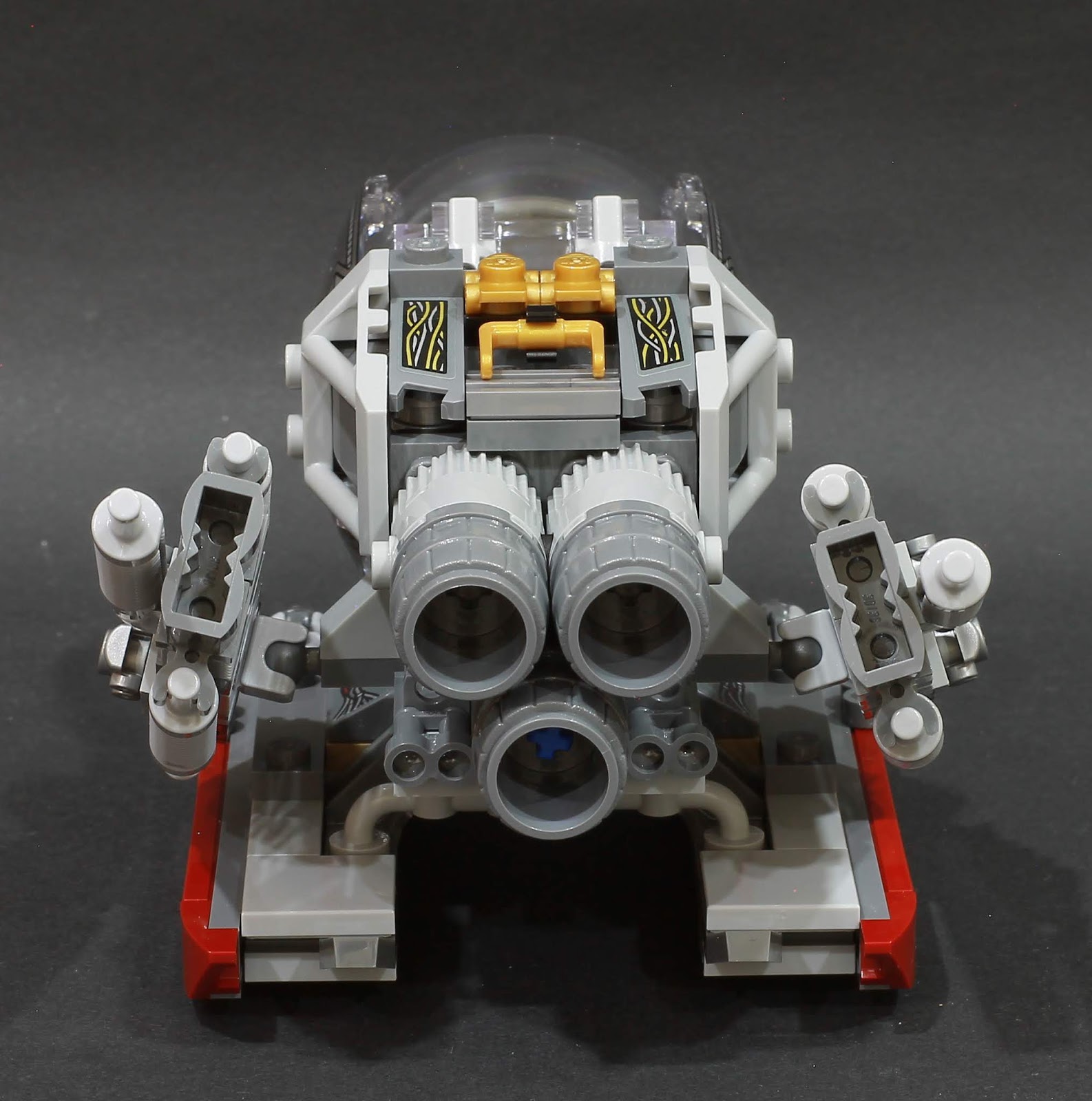 Review of 76039 Ant-man Final Battle and 76109 Quantum Realm Explorers ...