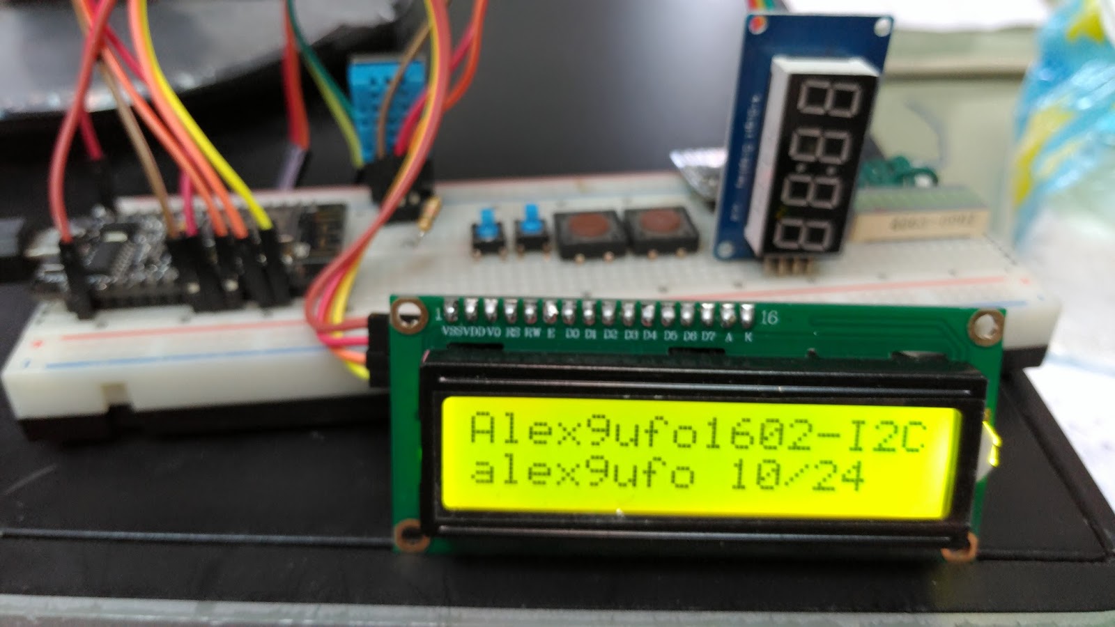 Alex9ufo 聰明人求知心切 I2c 1602 Lcd And Mqtt Dashboard
