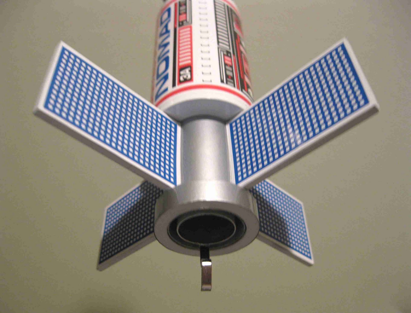 Model Rocket Building: Custom Nomad Finished!