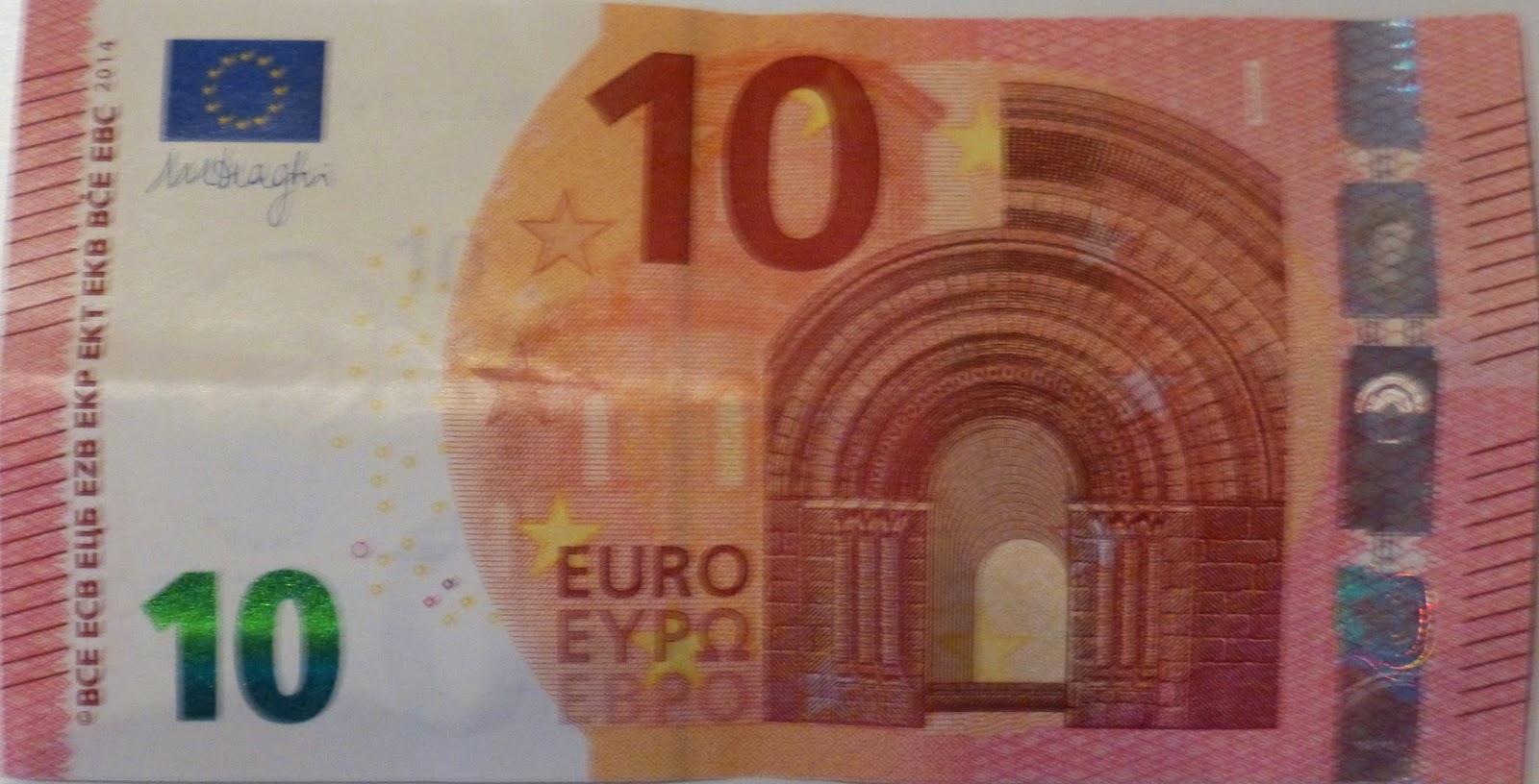 Christopher's Expat Adventure: New €10 Banknote