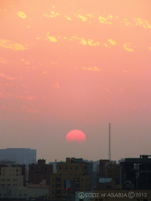 Jeddah Daily Photo: SkyWatch: Jeddah Rooftop Sunset