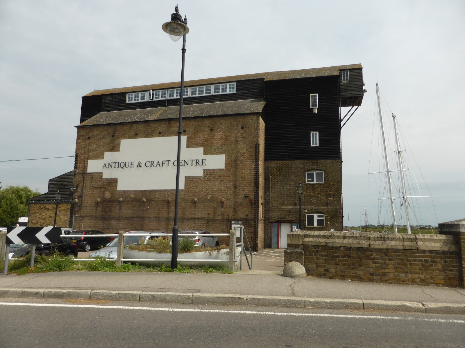 Nb.Yarwood: Battlesbridge