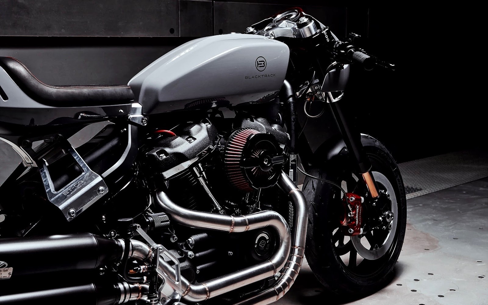 XLCR Softail racer - Inazuma café racer
