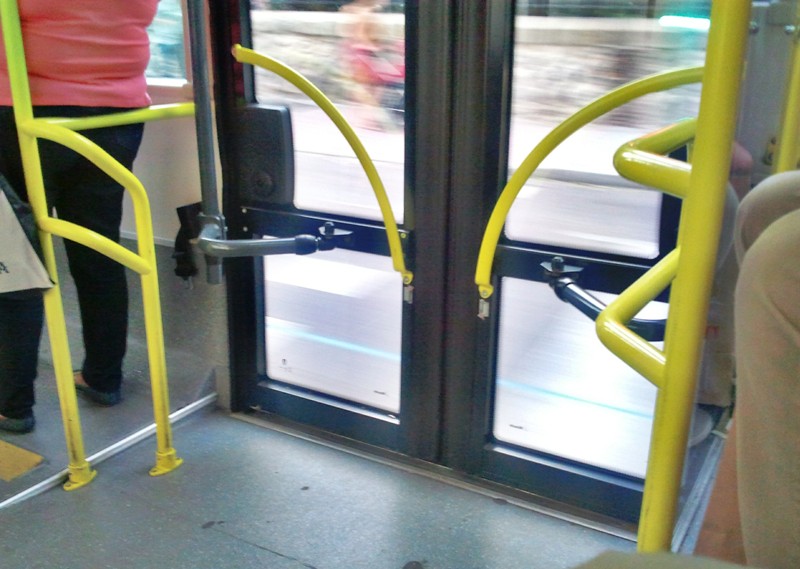 Los nuevos buses MAN ya están aquí! Puertas "correderas", paneles ...