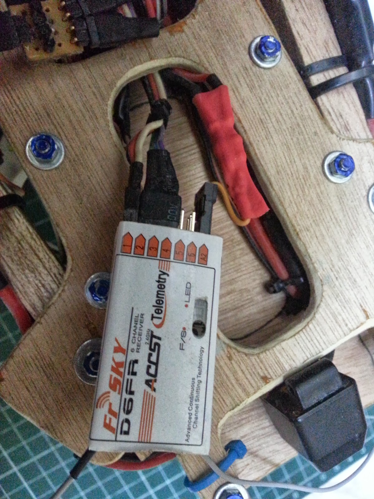 Kaysee RC World: DIY Voltage Sensor For FrSky Telemetry