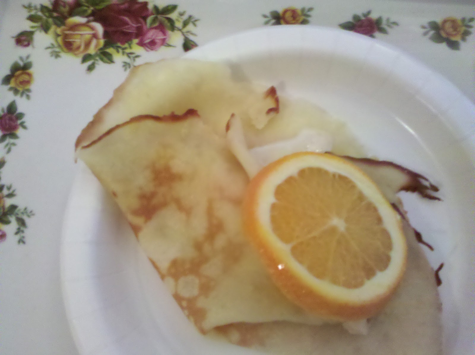 DIY Romantic Breakfast: Orange Zest Crepes | SmartyGirlDIY