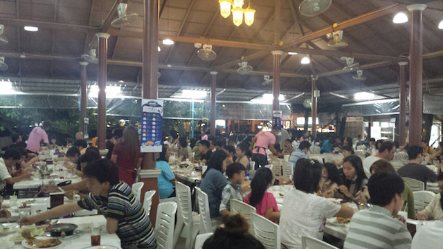 Bangkok WOW: OB AROI SEAFOOD IS AROI MAK MAK