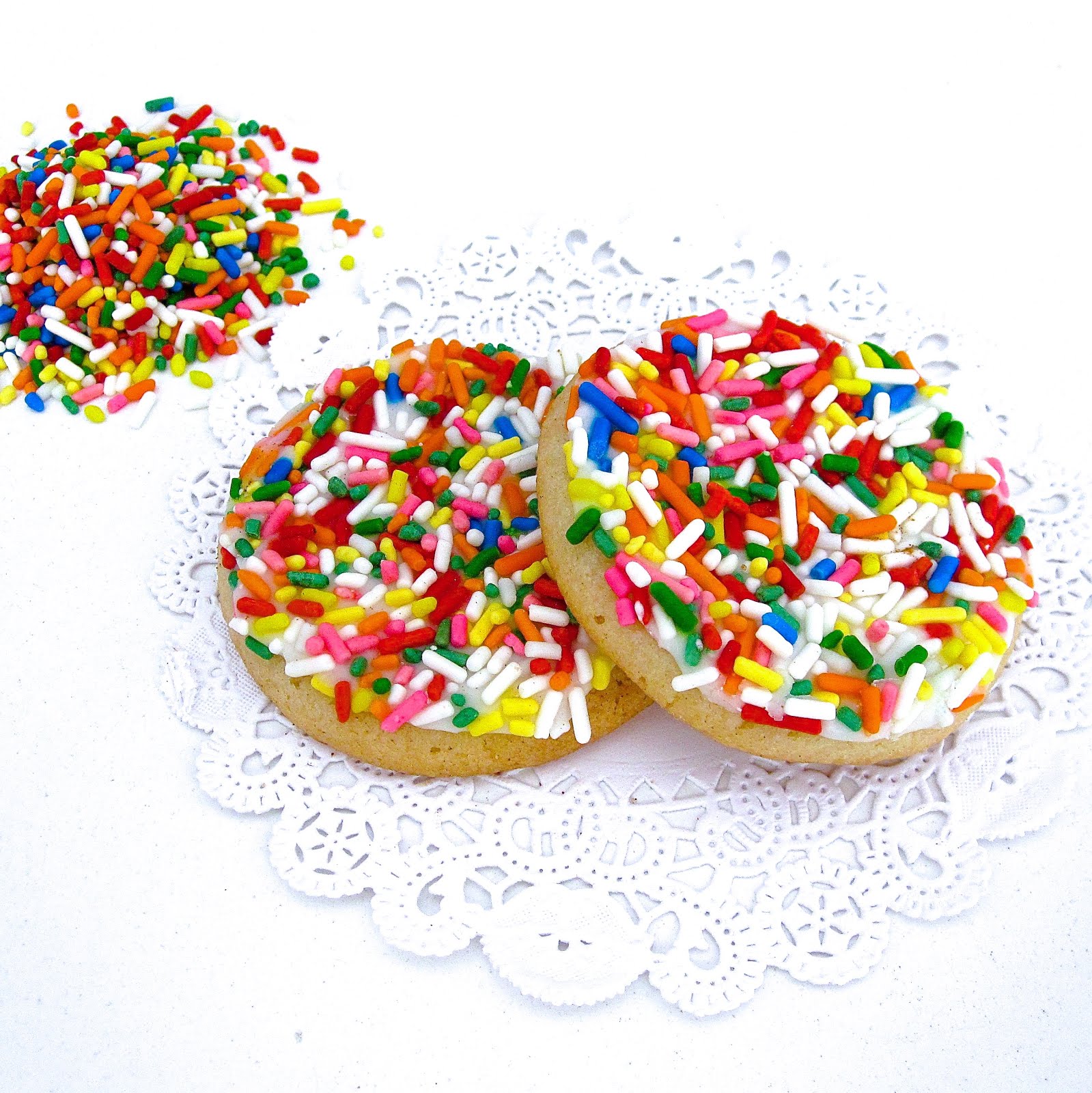 Frosted Sprinkle Sugar Cookies - The Lindsay Ann