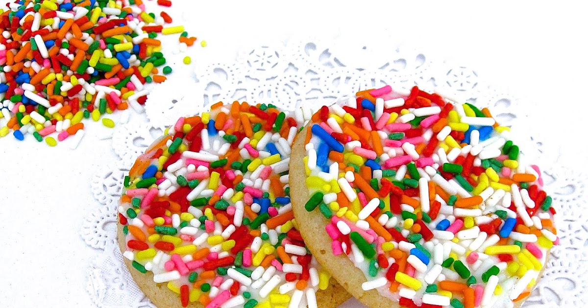 Frosted Sprinkle Sugar Cookies - The Lindsay Ann