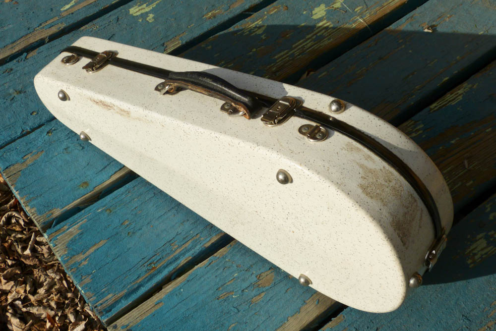 Used Calton Deluxe Mandolin Case