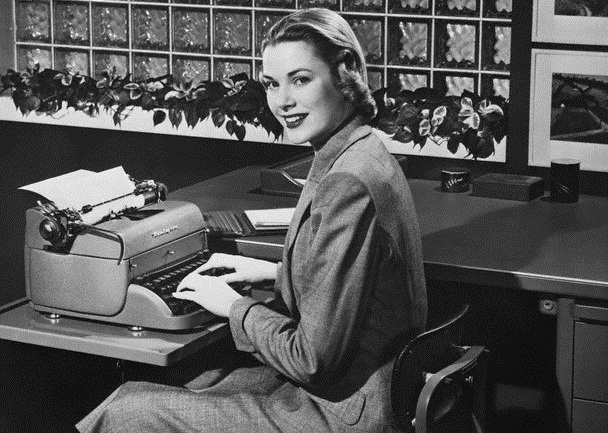 oz.Typewriter: Royal Typists