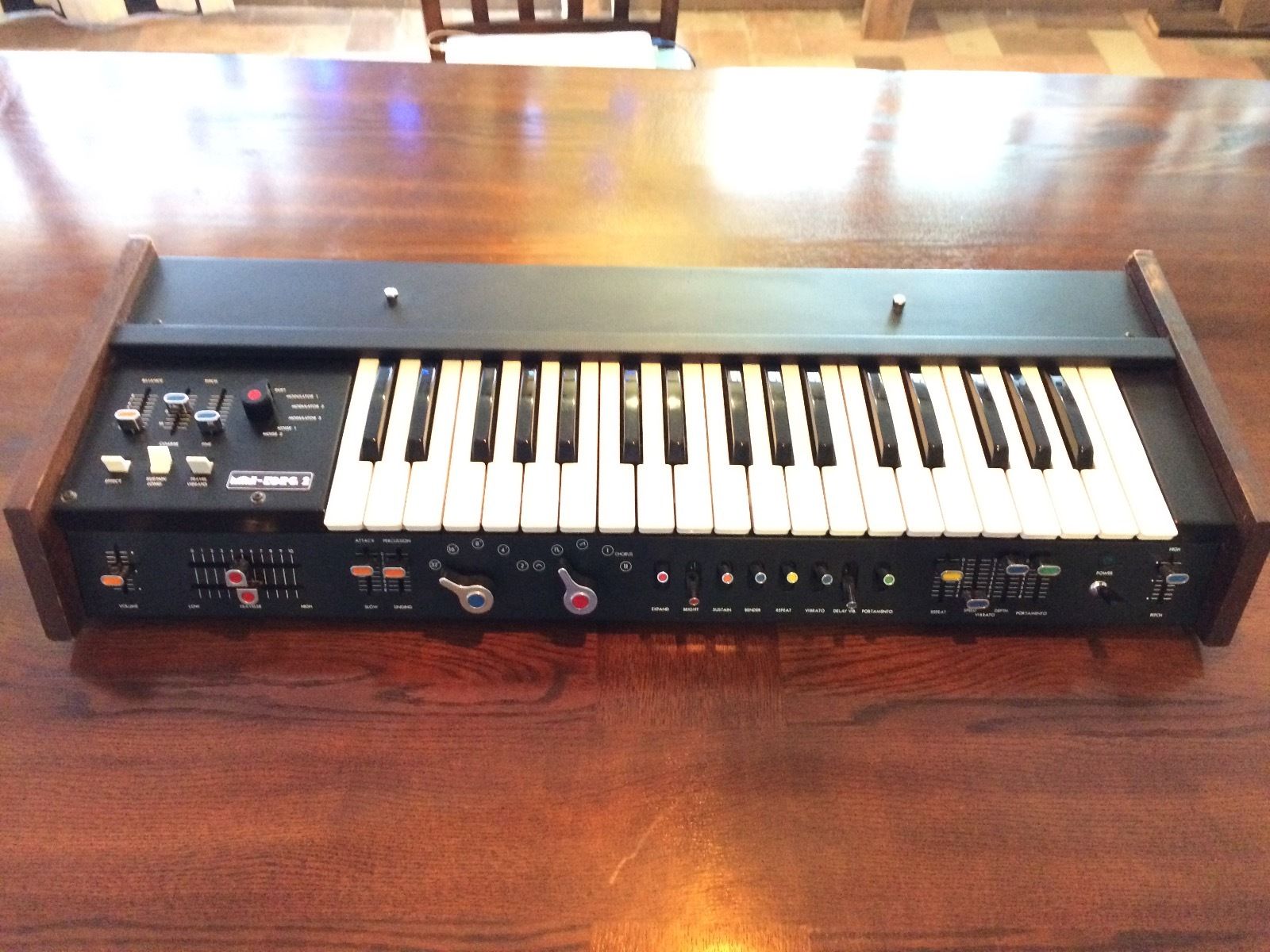 MATRIXSYNTH: Korg MiniKorg-700s Vintage Synthesizer with Original Case