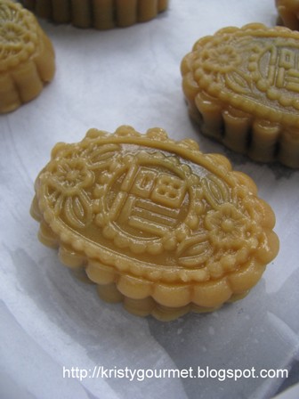 'Dou Sa' Mooncake Biscuit @ 红豆沙公仔饼