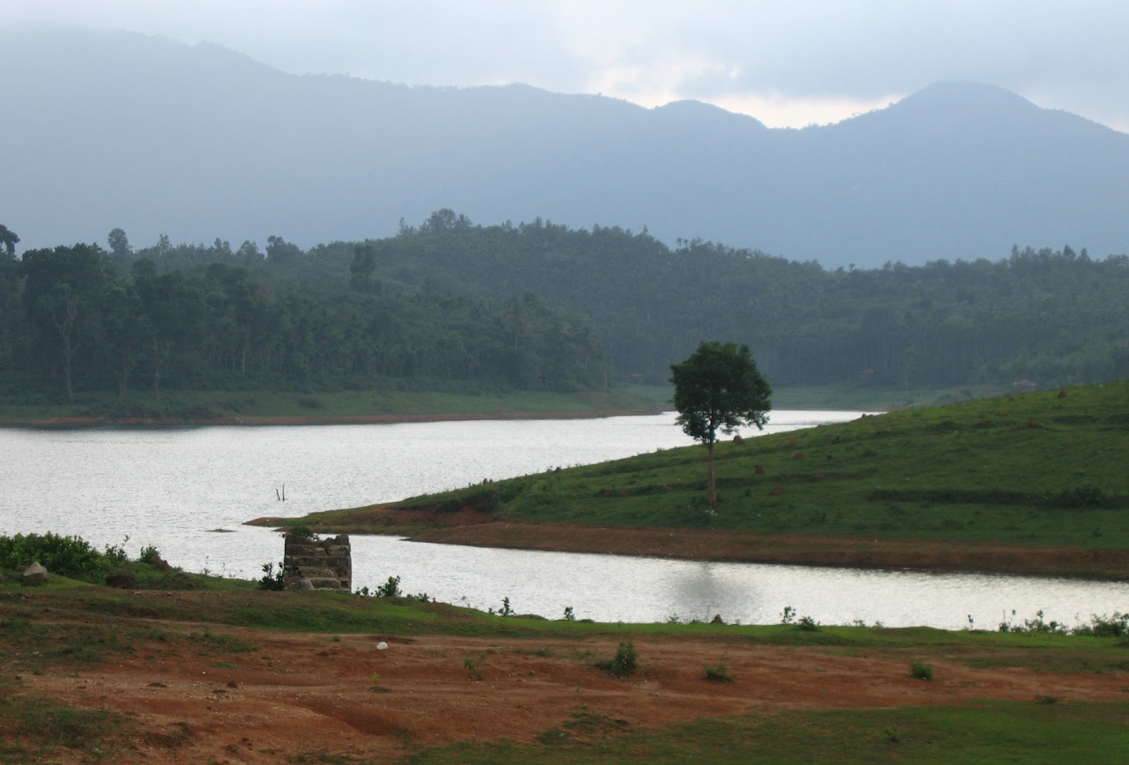 Karapuzha Dam