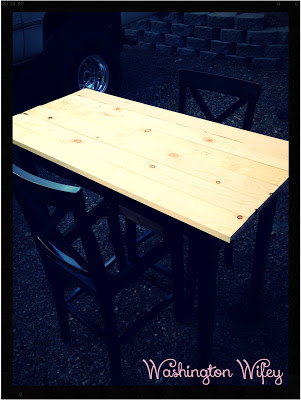 Washington D-I-Wifey: Repurposed Pub Table