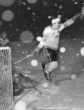 La vie est une puck: Sven Tumba Johansson