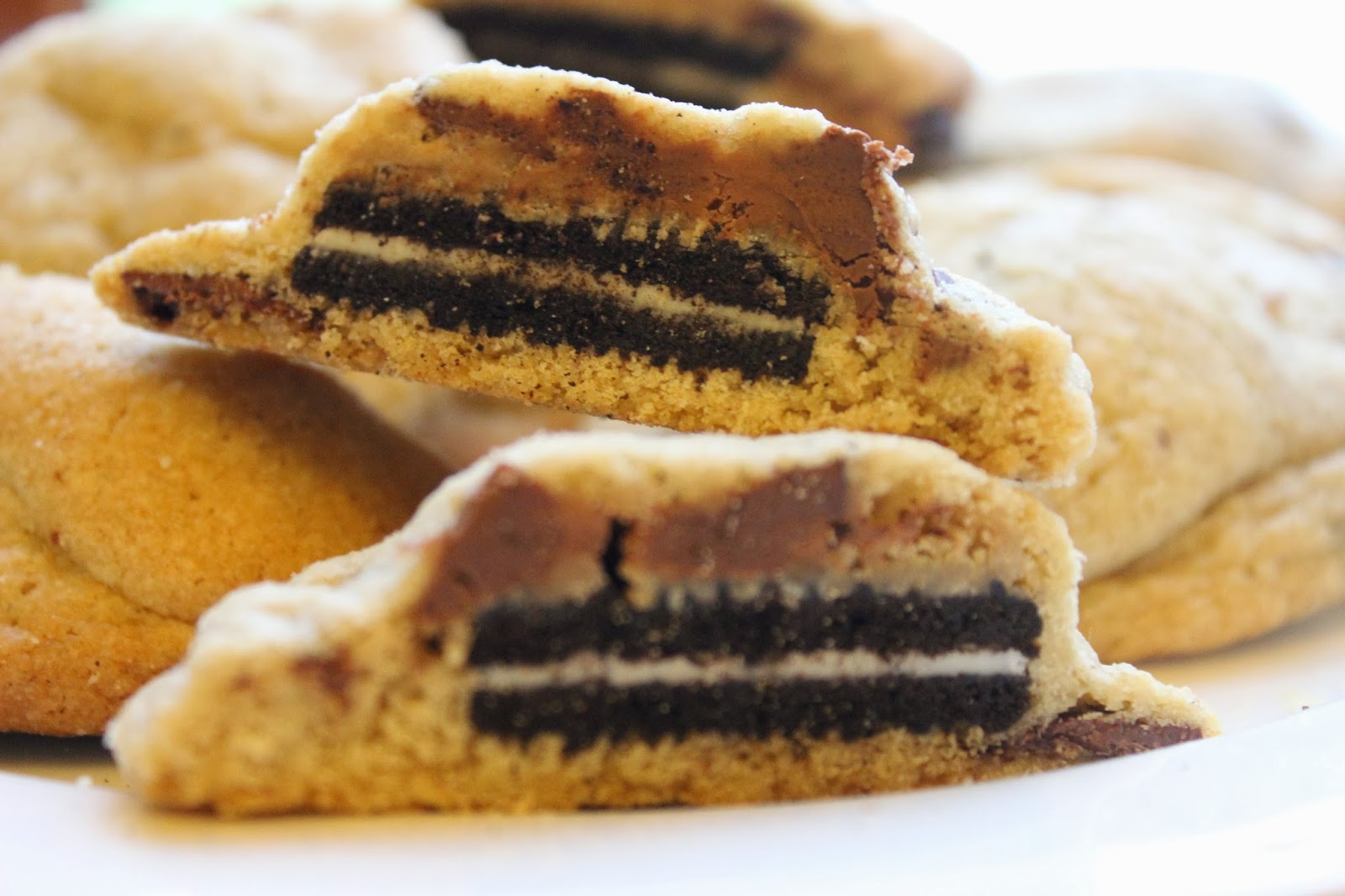 Oreo Stuffed Chocolate Chip Cookies - Hot Chocolate Hits