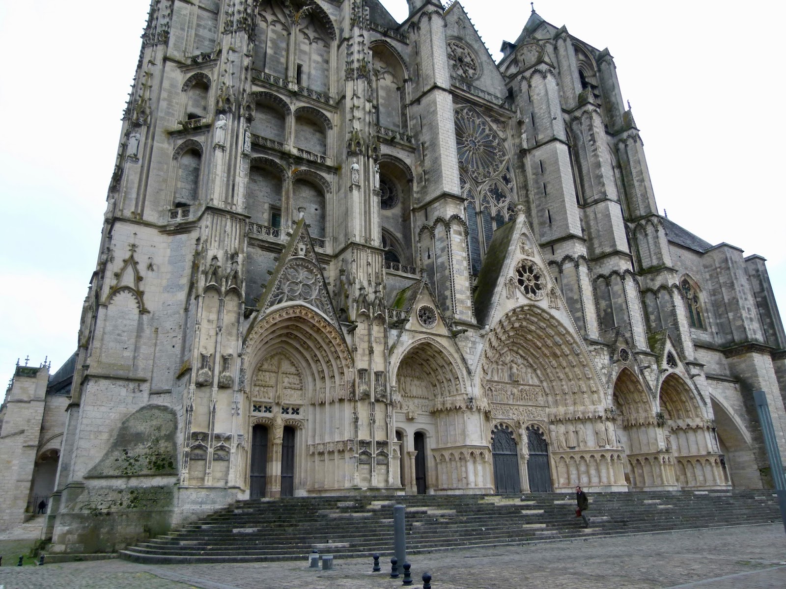 Le retour chez Canelle: La cathedrale St Etienne de Bourges