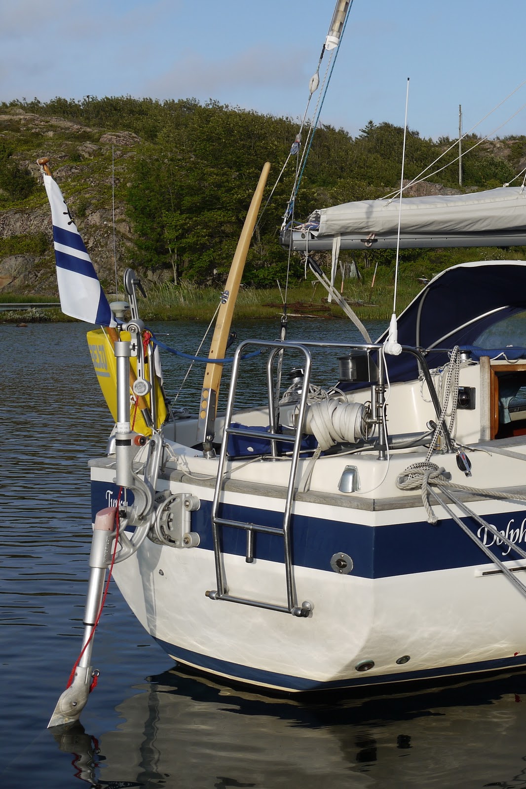 Our experiences on Windpilot Pacific - S/Y Dolphin Dance