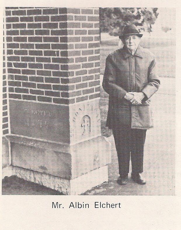 Salmagundi: Albin Elchert - The Collector