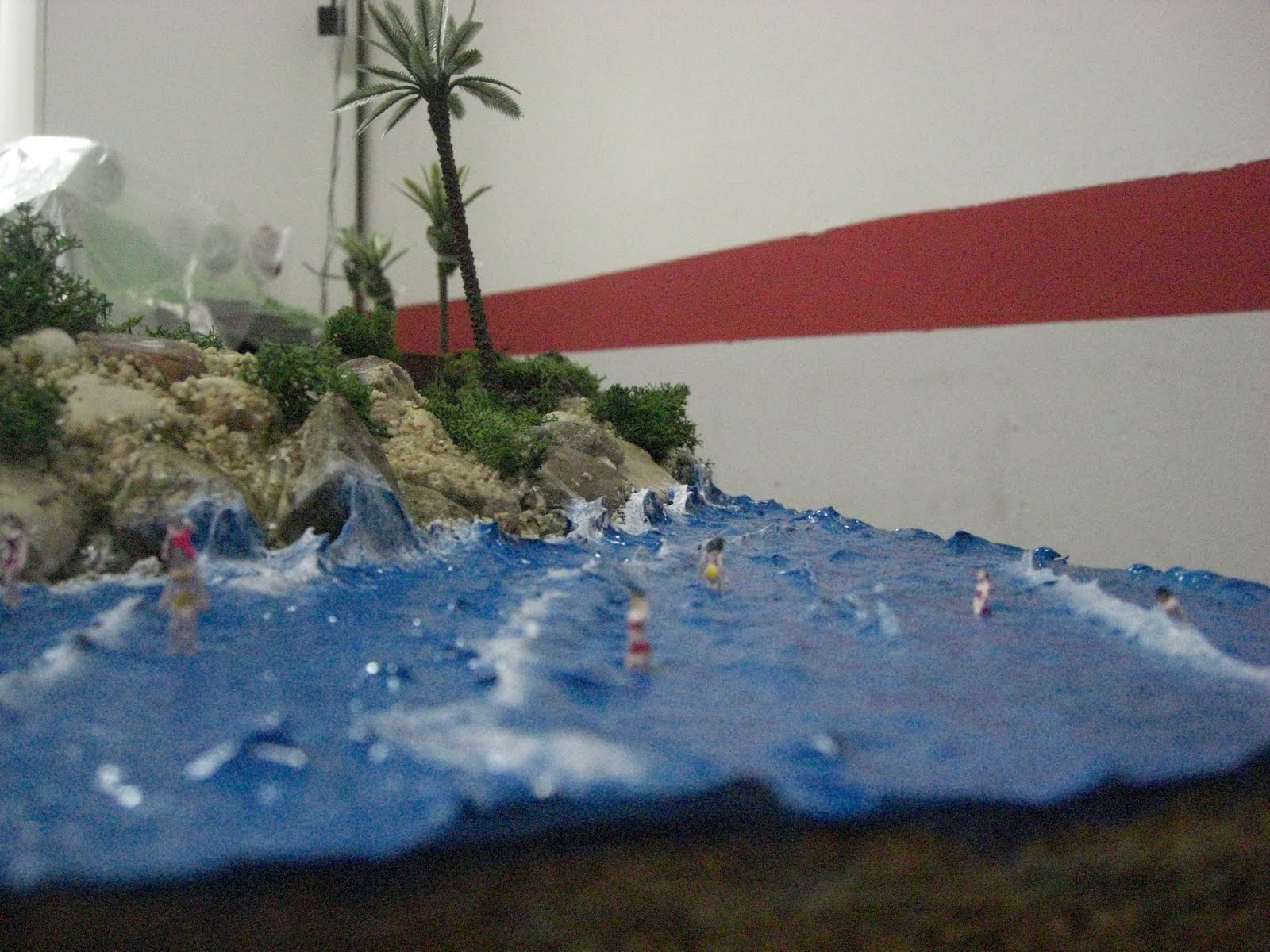 LA MAQUETA DE "SPONSH" escala (H0) v.4.0: PLAYA.... Y OLEAJE...