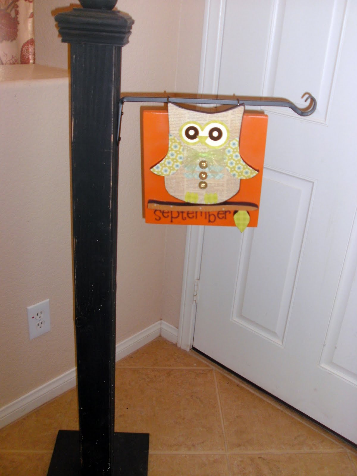 Crafty Girls Workshop...: August & September Fence Post Signs