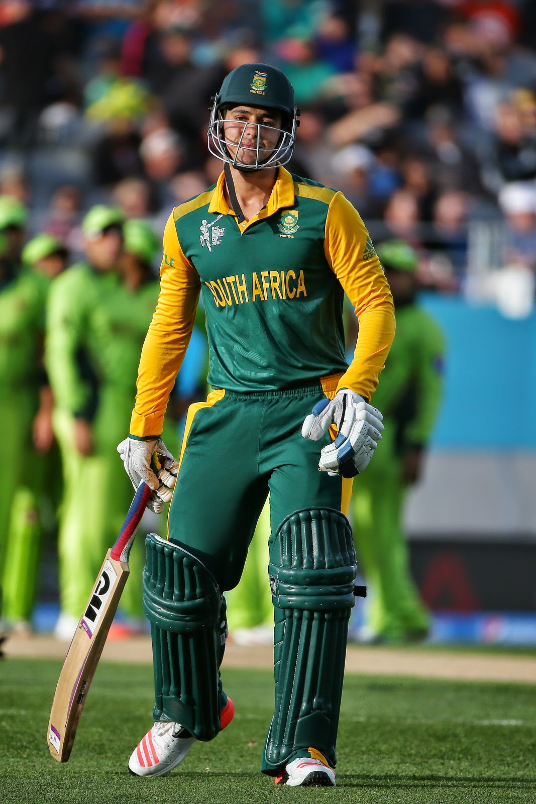 ICC CW 15: Pakistan vs South Africa Match in HD Pictures - HD Photos
