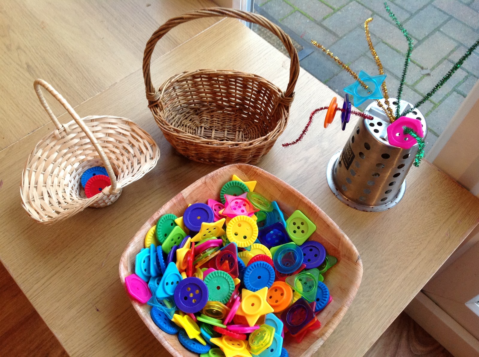 1000+ images about Preschool Table Activities on Pinterest | Fine Motor ...