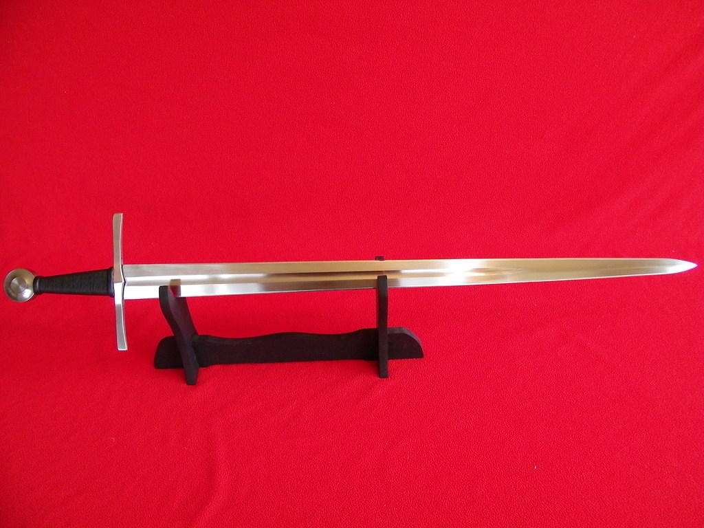 Buskador's LARP: Recycling an old homemade larp boffer sword part 2