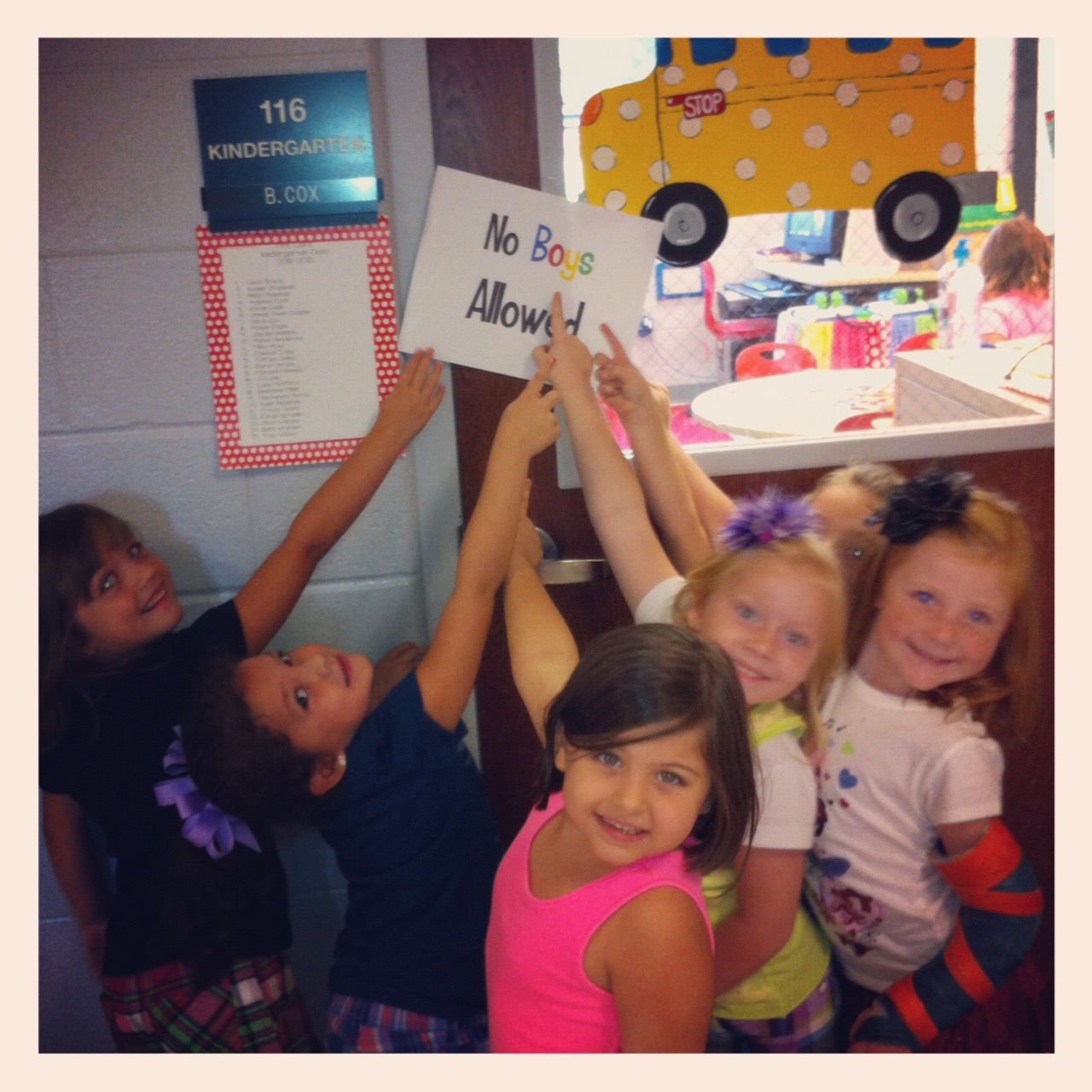 Mrs. Cox's Kindergarten Class: First Day of school activity