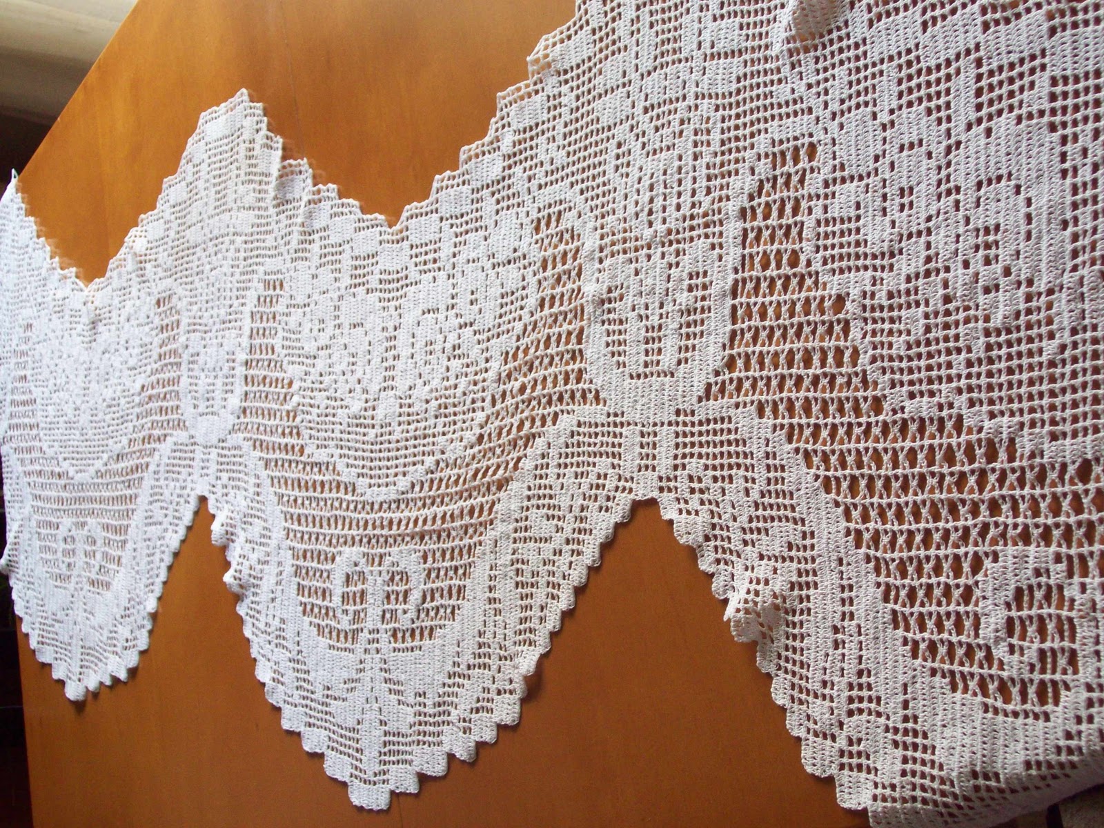 Evi's crochet: Ατραντές για κουρτίνα