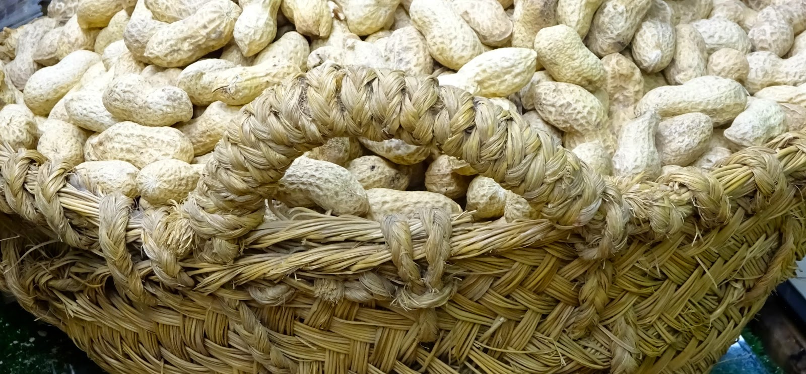 ESTAMOSTENDENCIADOS: ENTRE COL Y COL: los mejores tomates de Madrid