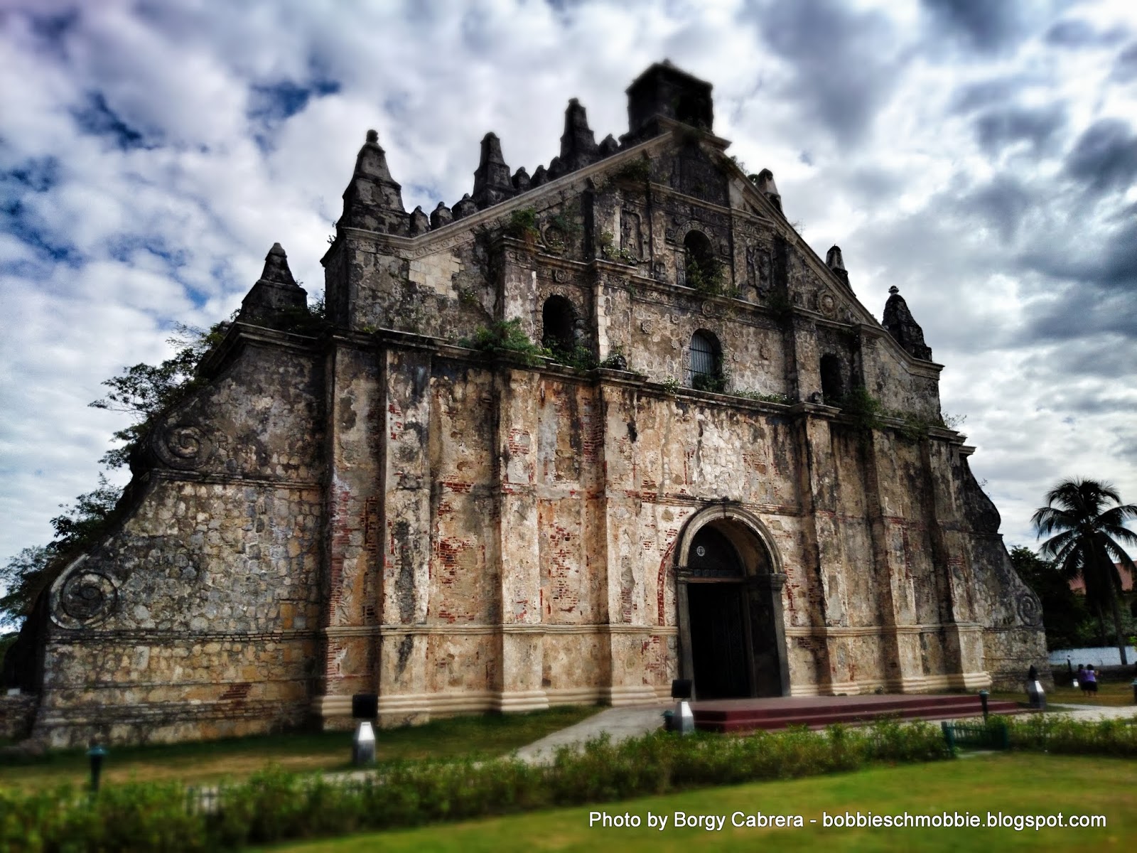 A Poised Quill: January 2014