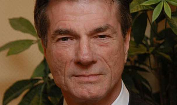 Alles Schall und Rauch: Wer die Wahrheit sagt, verliert alles