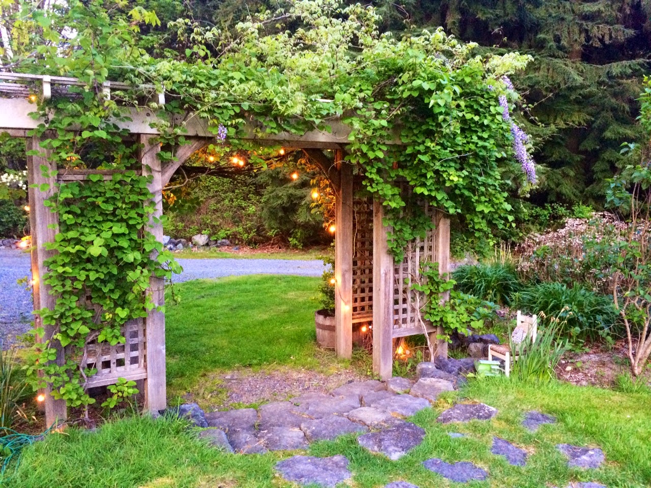 Little Farmstead: An Entryway Arbor...