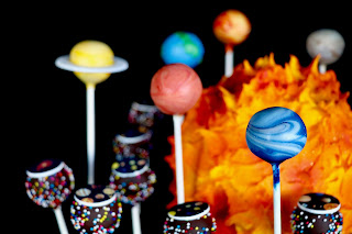 Baking Maniac: Solar System Cake Pops with Galaxy Cake