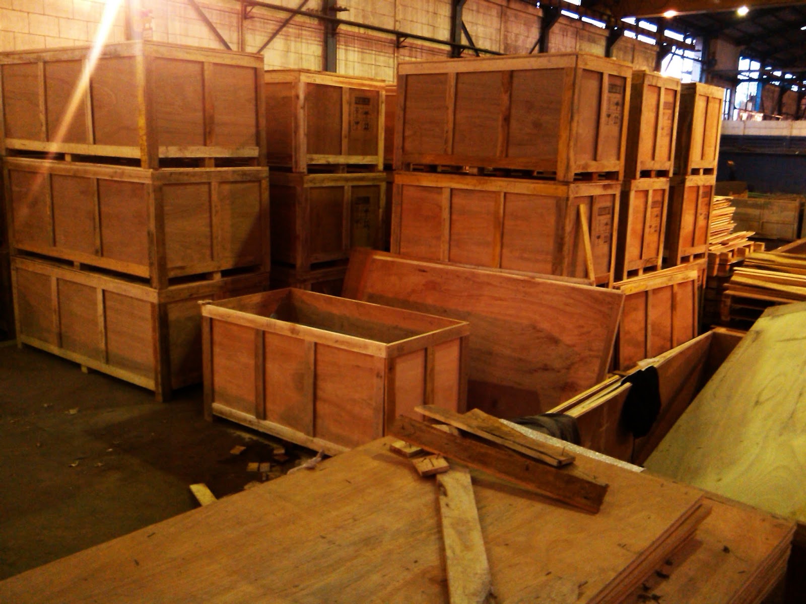 PT. Kreasi Empat Sekawan: Box Kayu, Peti Kayu, Wood Box