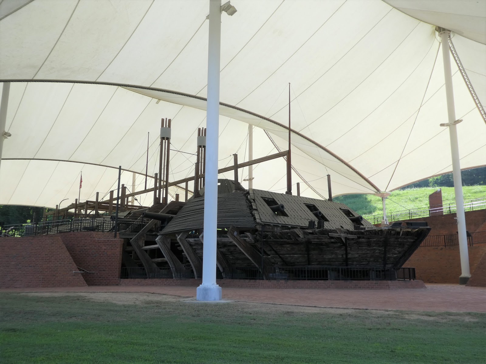 Military Museum Blog: USS Cairo (1862), Vicksburg USA