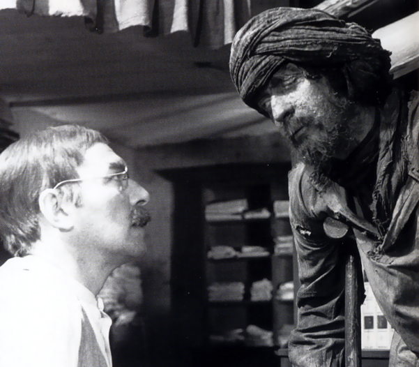 A Day For All Nights: The Man Who Would Be King / L'Homme qui voulut ...